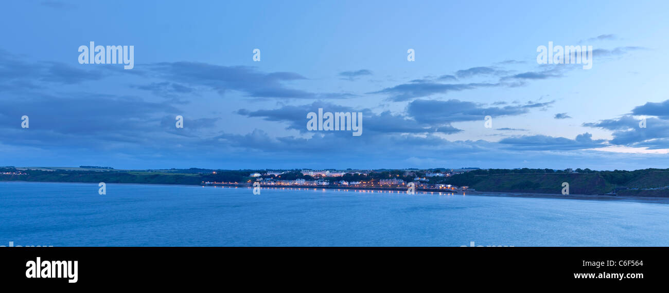 Filey brigg hi-res stock photography and images - Alamy