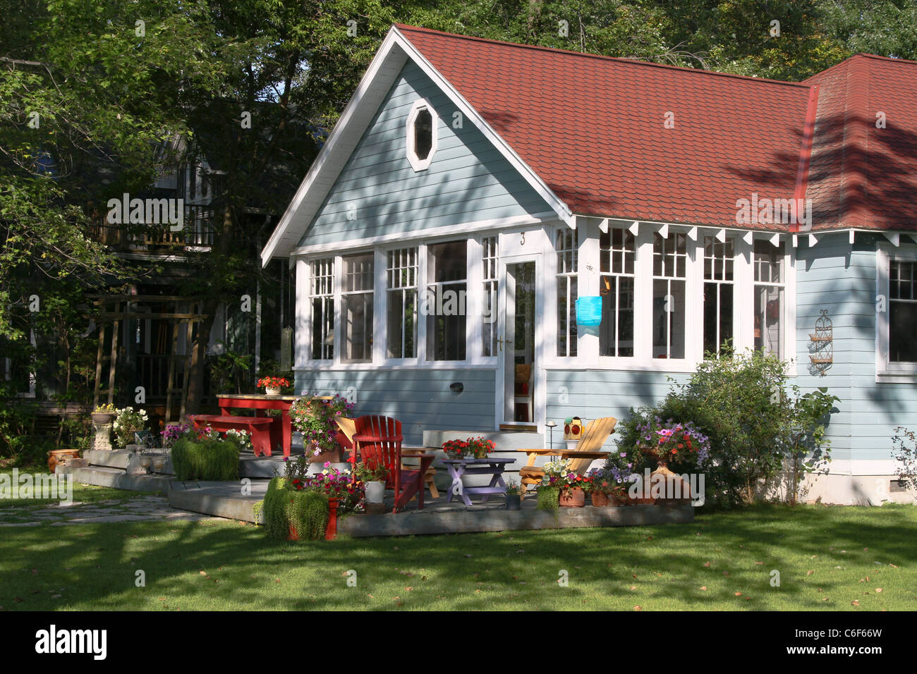 Vacation_home hi-res stock photography and images - Alamy