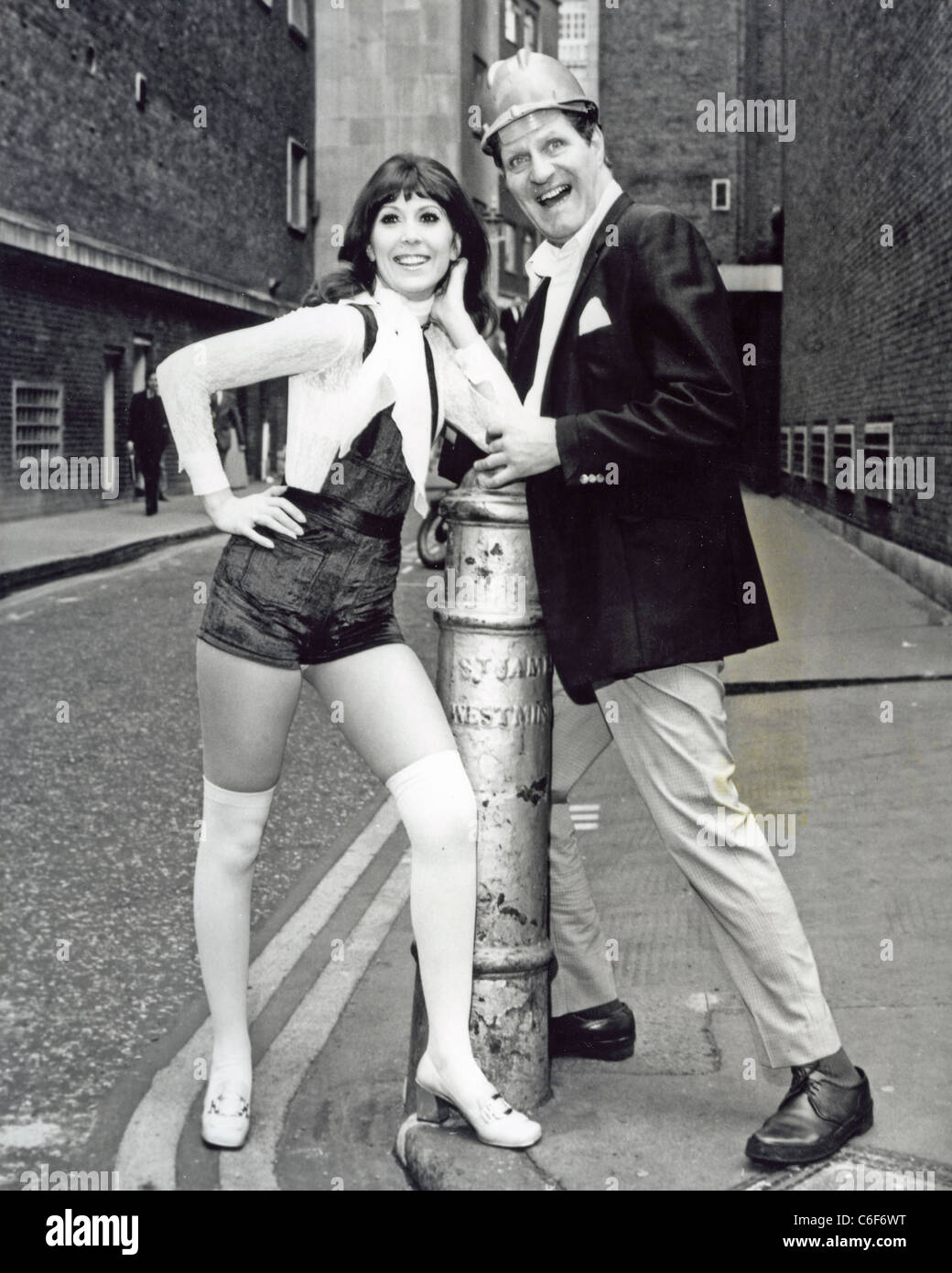 TOMMY COOPER (1921-1984) Welsh comedian and magician with singer Anita ...