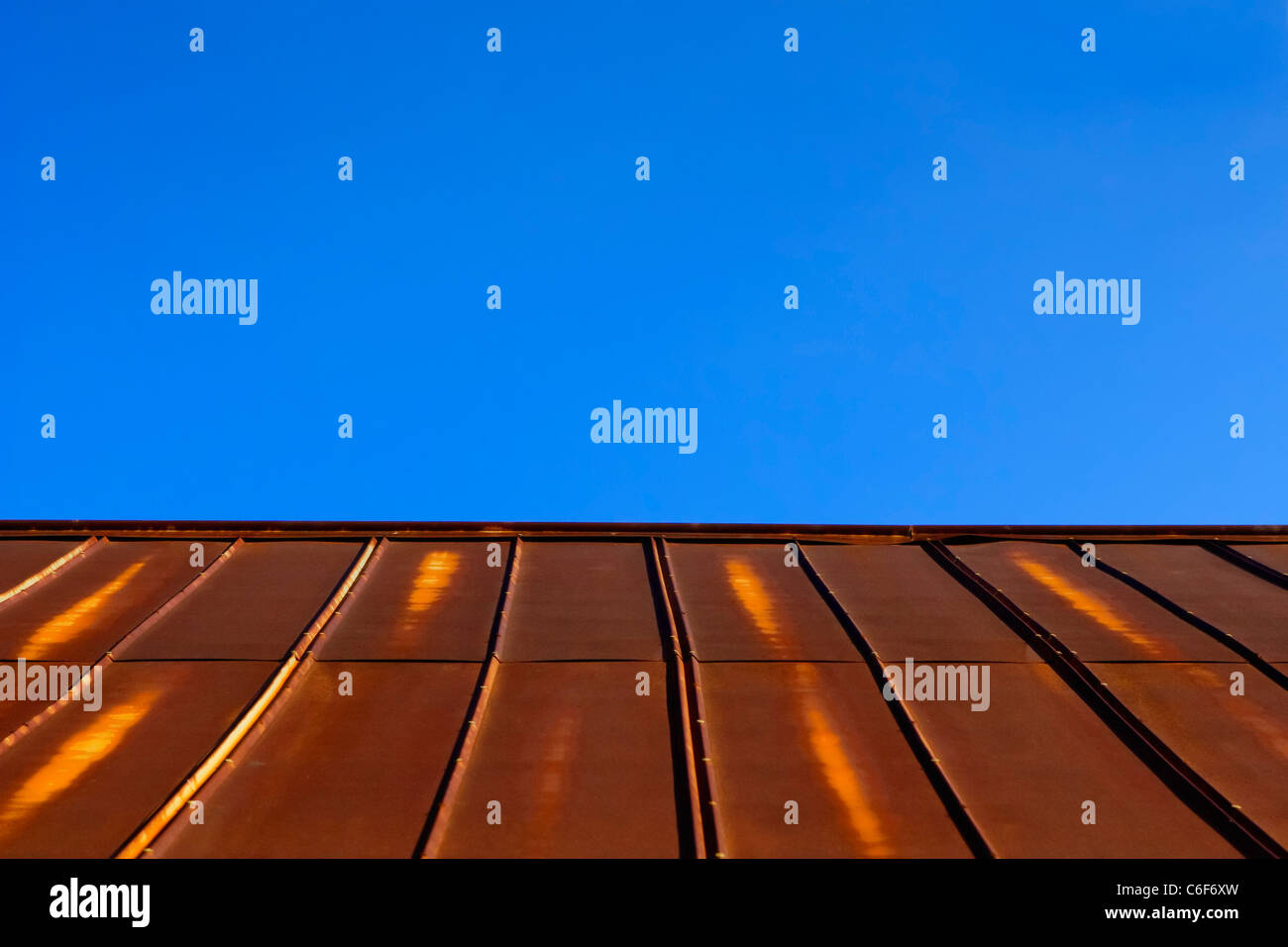 Metal ridges texture hi-res stock photography and images - Alamy
