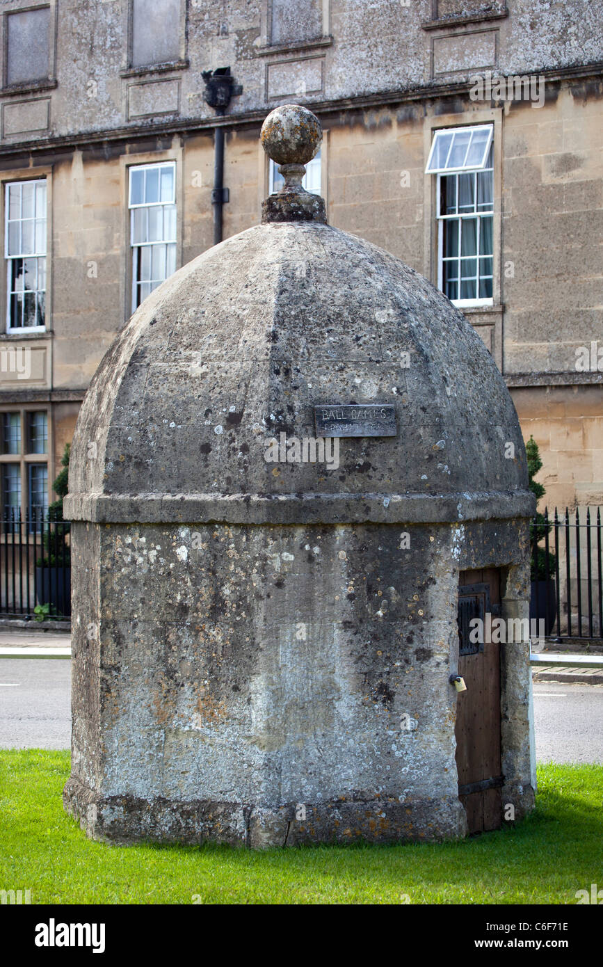 Round prison hi-res stock photography and images - Alamy