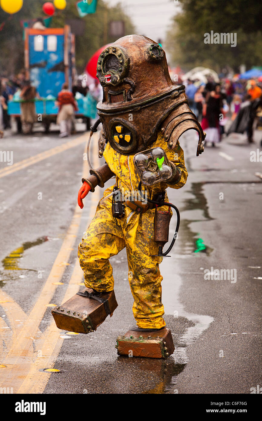 Nuclear Summer Containment in Summer Solstice Parade Stock Photo - Alamy