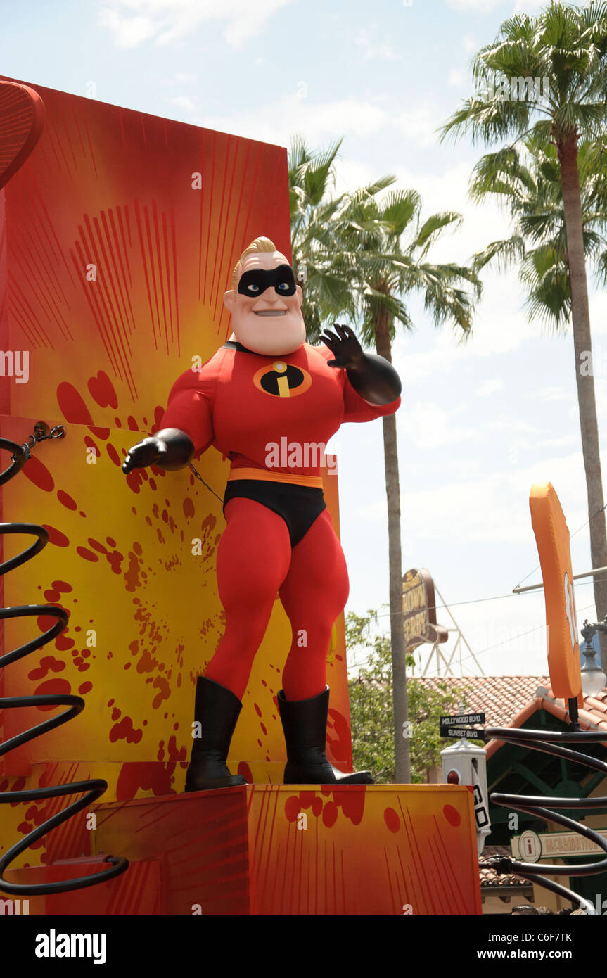 Mr Incredible Walt Disney world resort pixar pals countdown to fun ...