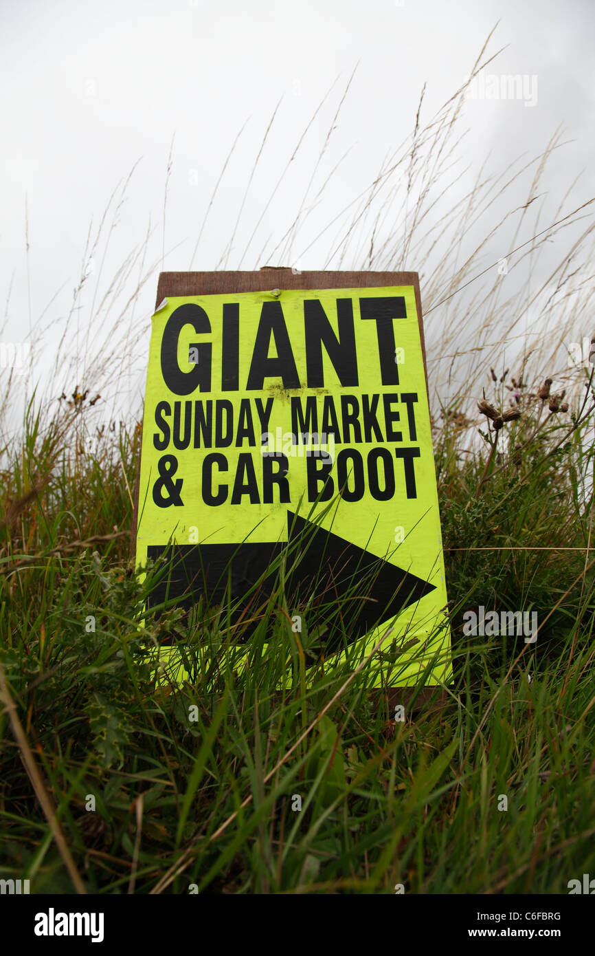 Car boot sale sign hi-res stock photography and images - Alamy