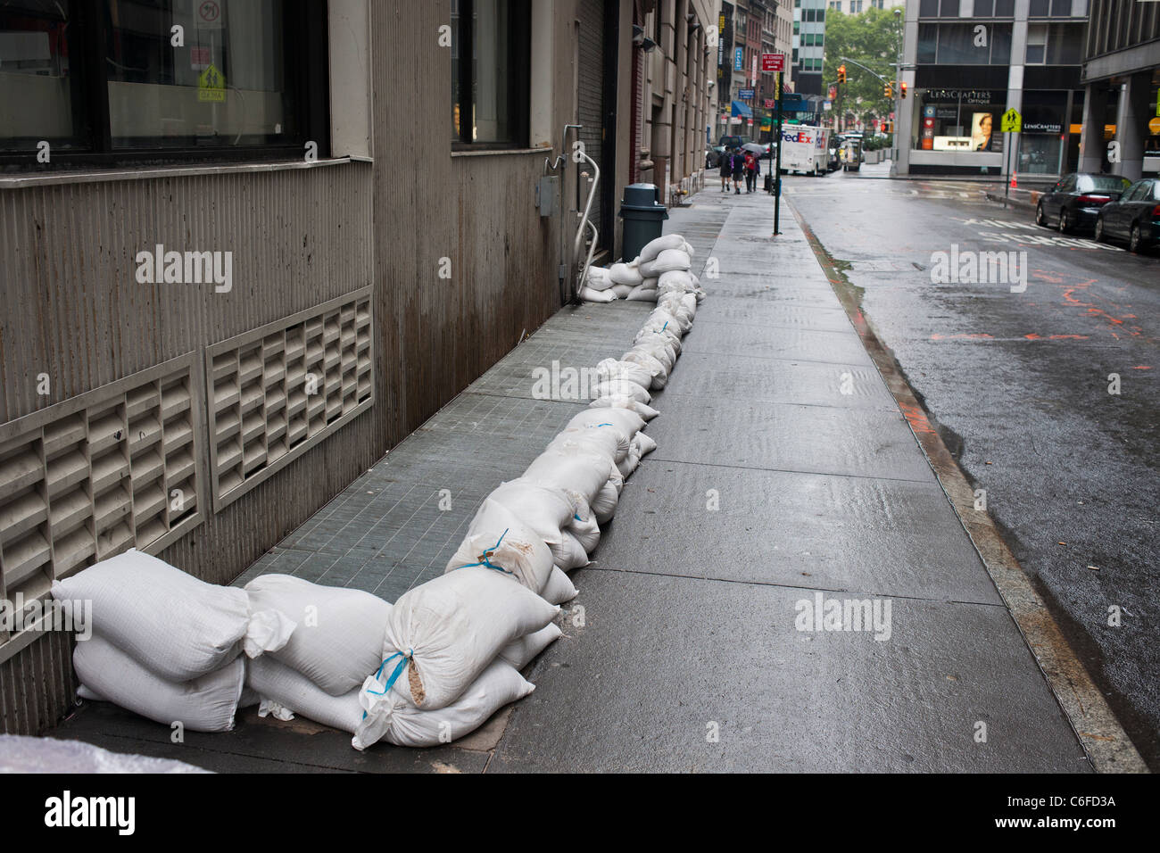 Sand bags new york hi-res stock photography and images - Alamy