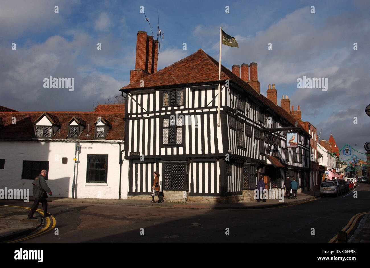 The Falcon pub in the centre of Stratford Upon Avon Stock Photo - Alamy