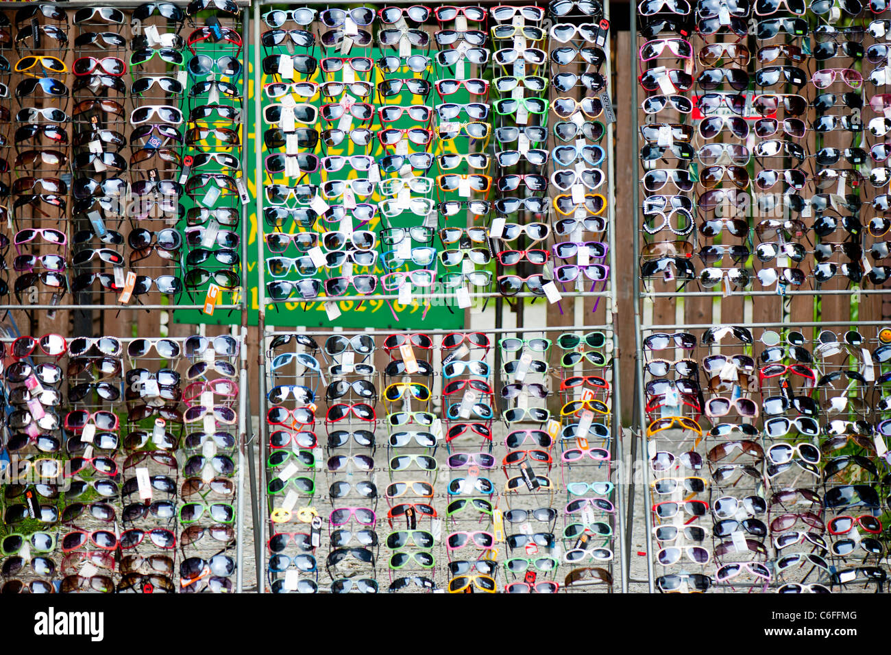 Shades glasses hi-res stock photography and images - Alamy