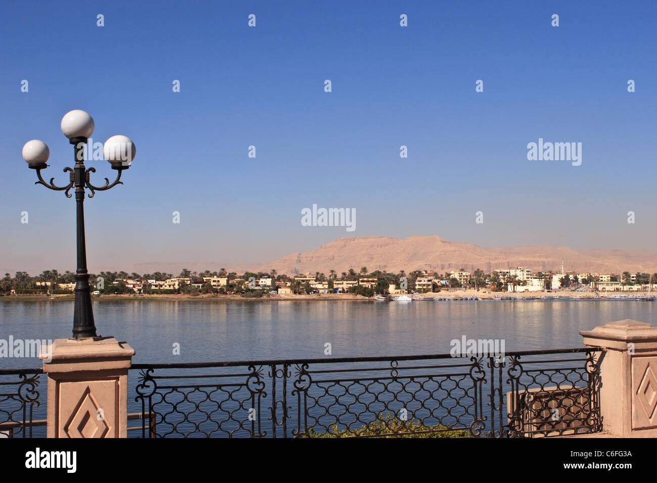 River promenade egypt hi-res stock photography and images - Alamy