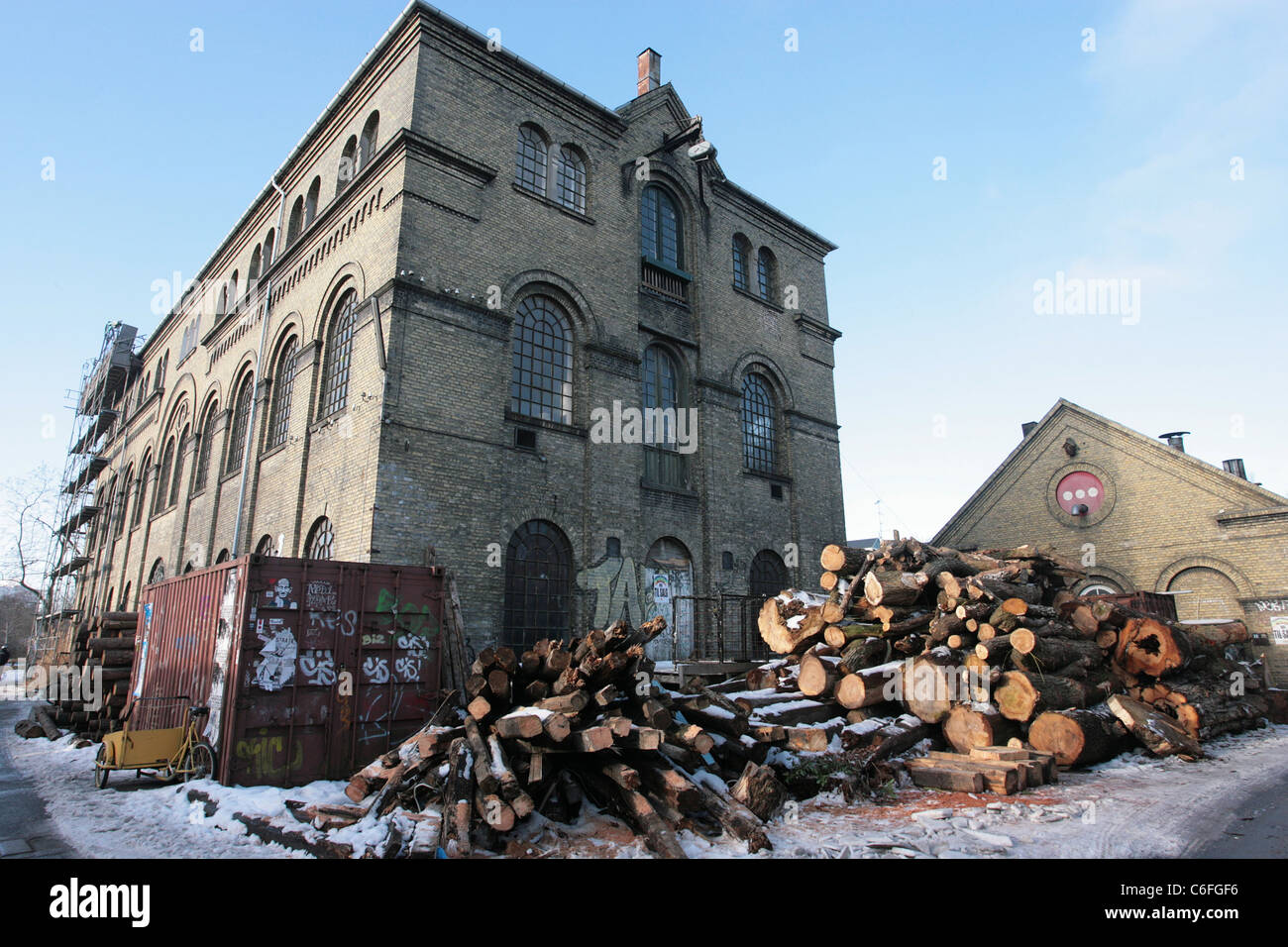 Copenhagen's freetown of Christiania testimony to an alternative way of ...
