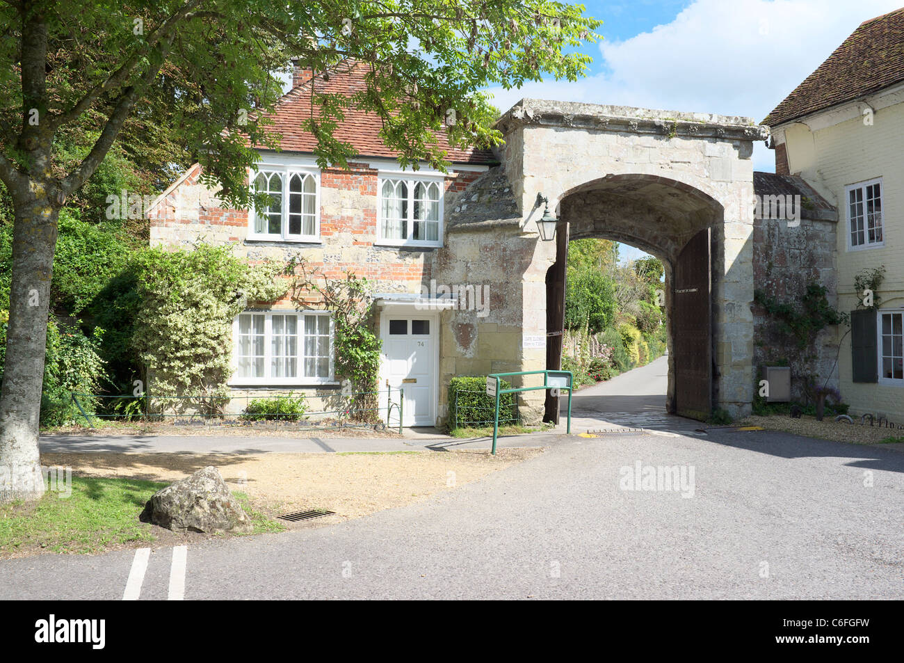 Harnham Gate in Salisbury Cathedral Close Stock Photo - Alamy
