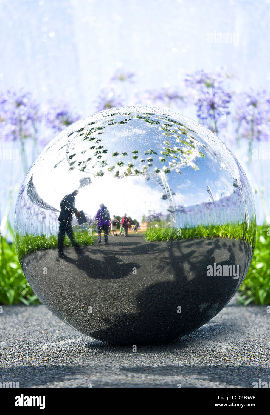 Sphere hi-res stock photography and images - Alamy