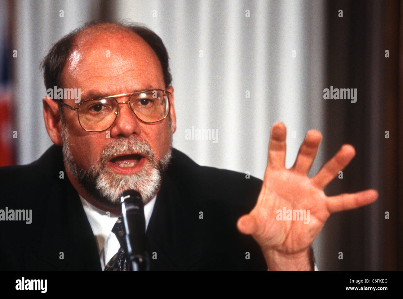 Symantec software hi-res stock photography and images - Alamy