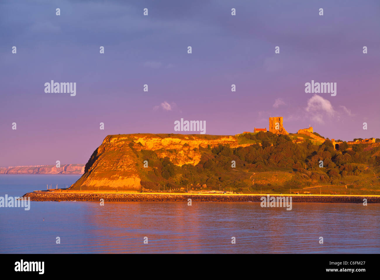 North sea from scarborough hi-res stock photography and images - Alamy