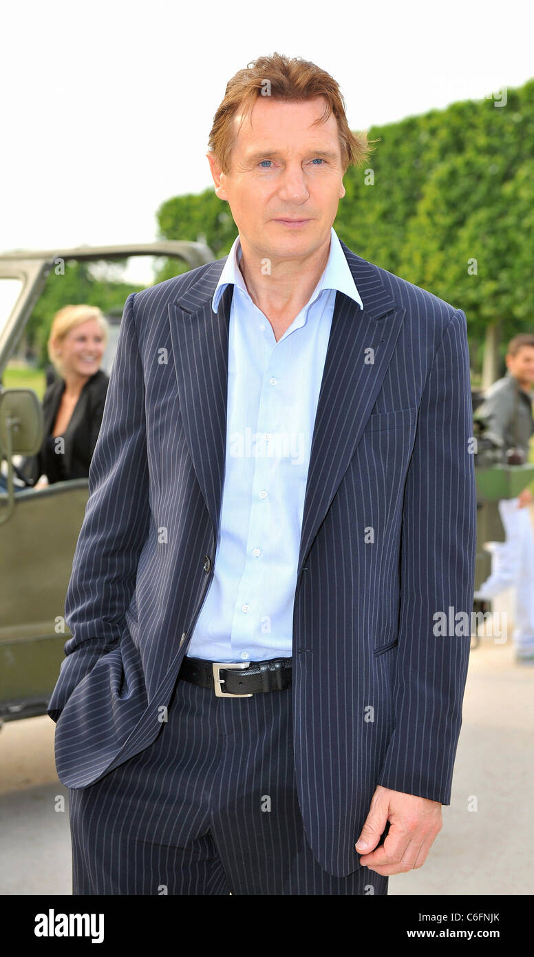 Actor Liam Neeson attend the "The A-Team", Paris photocall at the ...