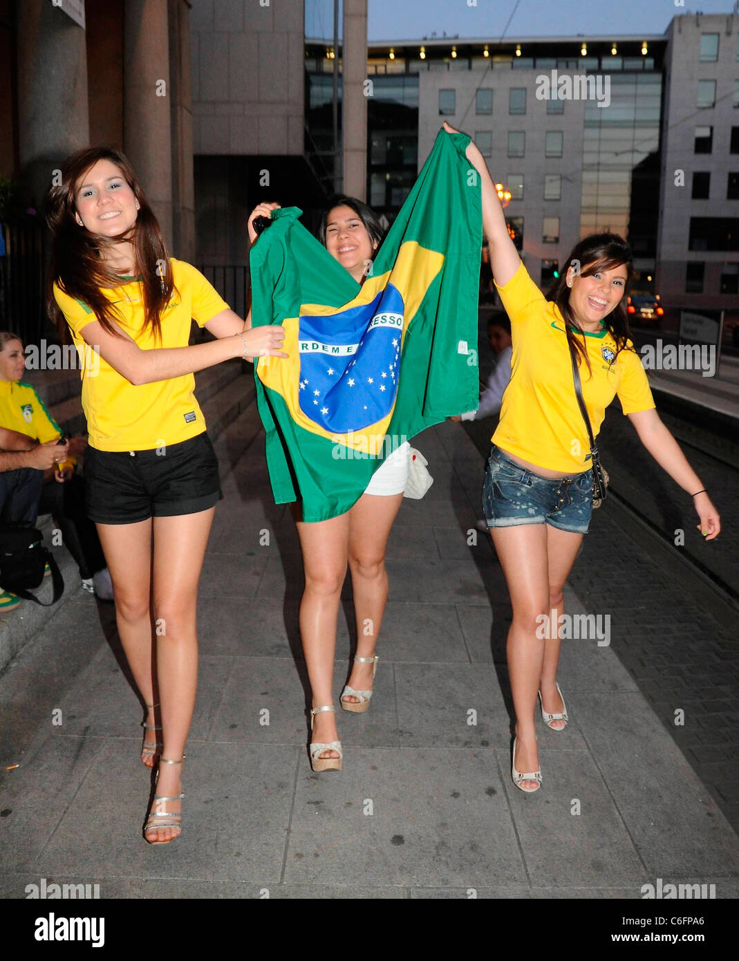 Atmosphere Fans of the Brazil national football team celebrate their ...