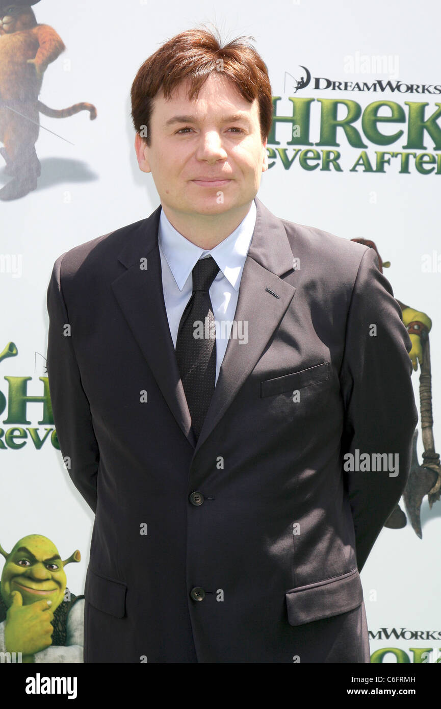 Actor Mike Myers arrives at the Los Angeles Premiere 'Shrek Forever ...