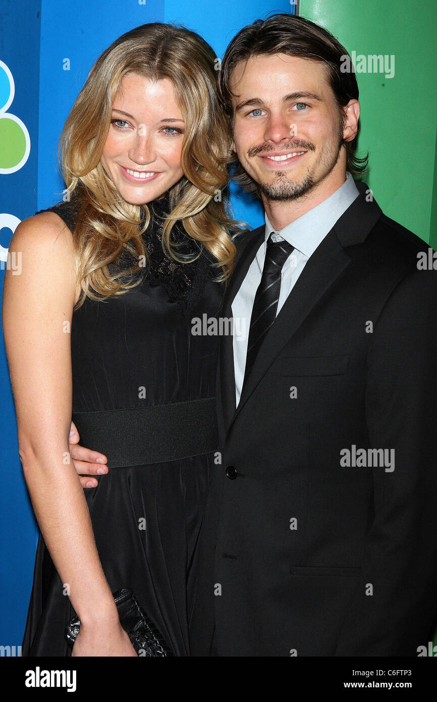 Sarah roemer and jason ritter hi-res stock photography and images - Alamy