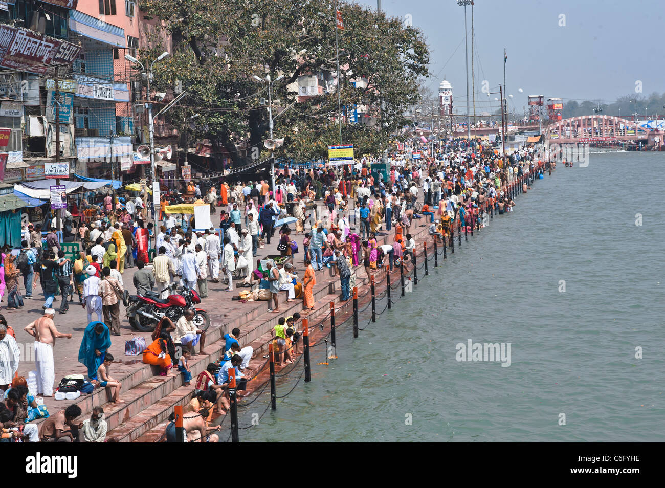 Bathing ghat hi-res stock photography and images - Alamy