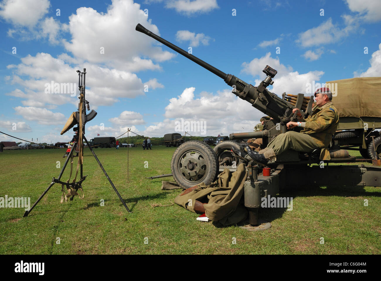 Bofors 40mm anti aircraft gun hi-res stock photography and images - Alamy