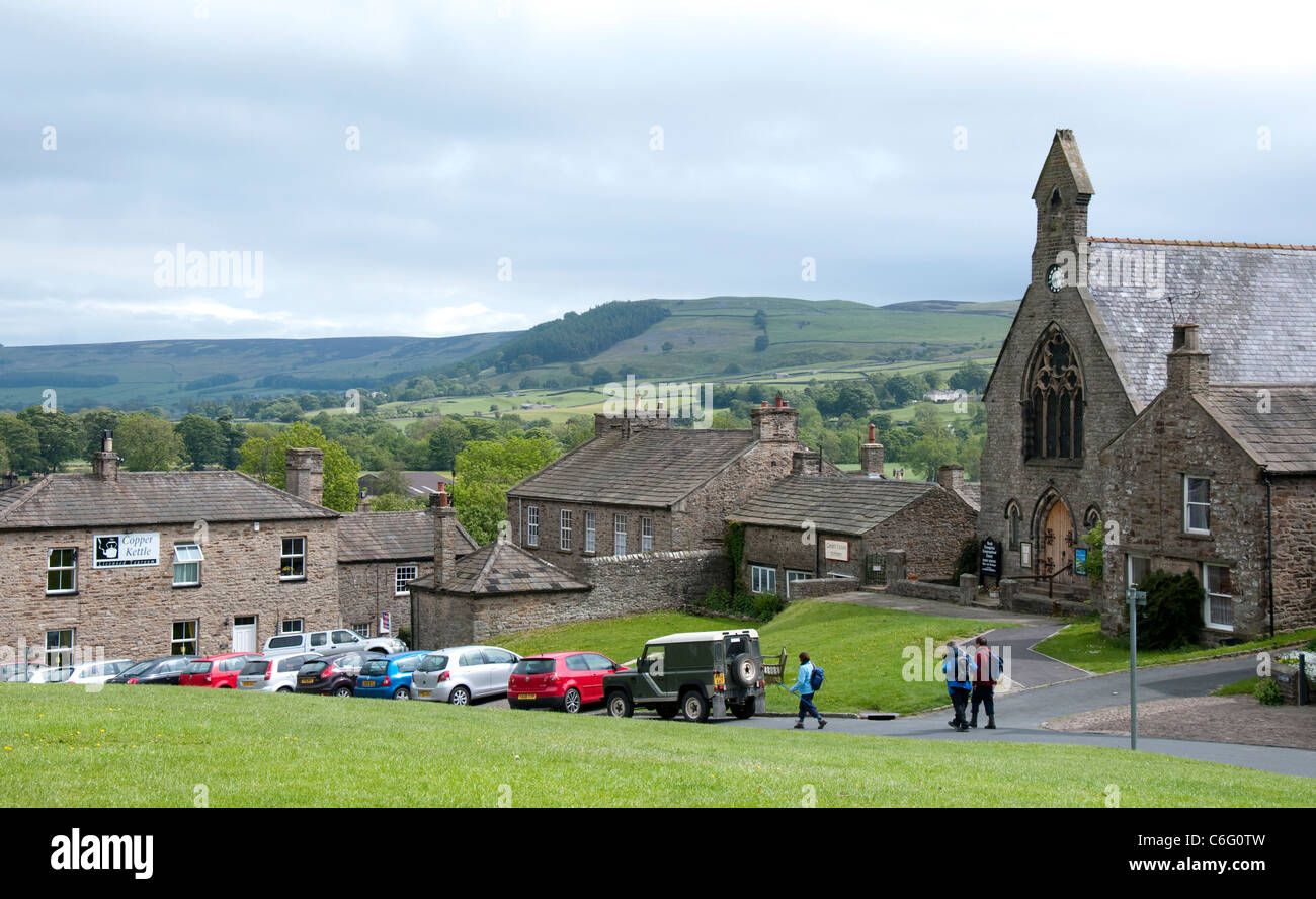 Reeth yorkshire spring hi-res stock photography and images - Alamy