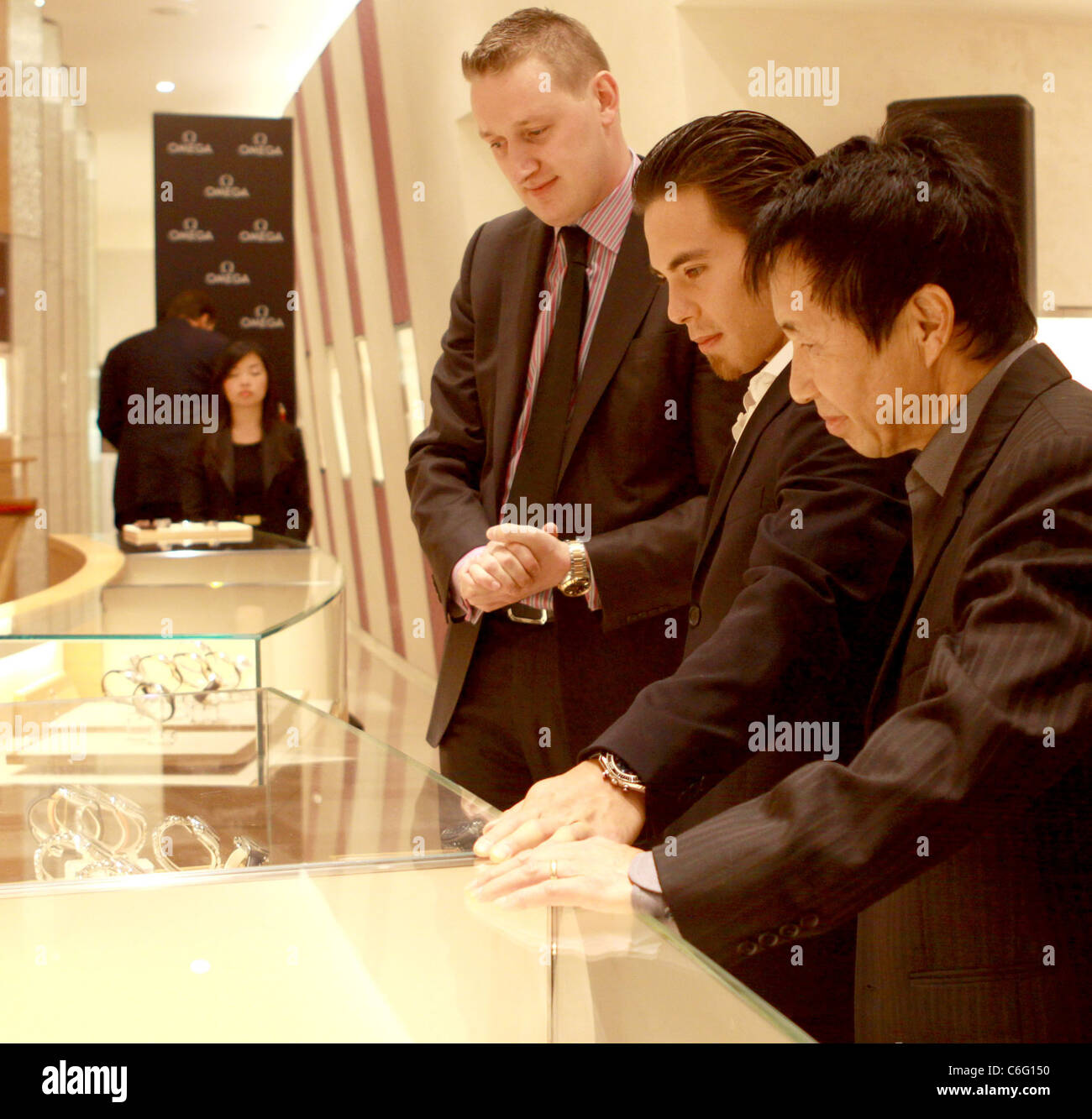 Olympic gold medalist Apolo Ohno and father Yuki Ohno celebrate Father ...