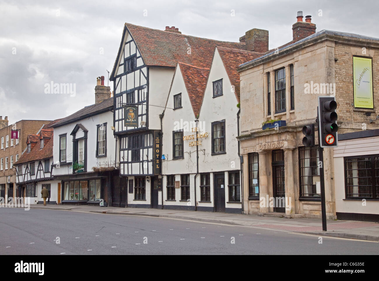 The Kings Head Hotel and Historical Buildings in St John's Road ...