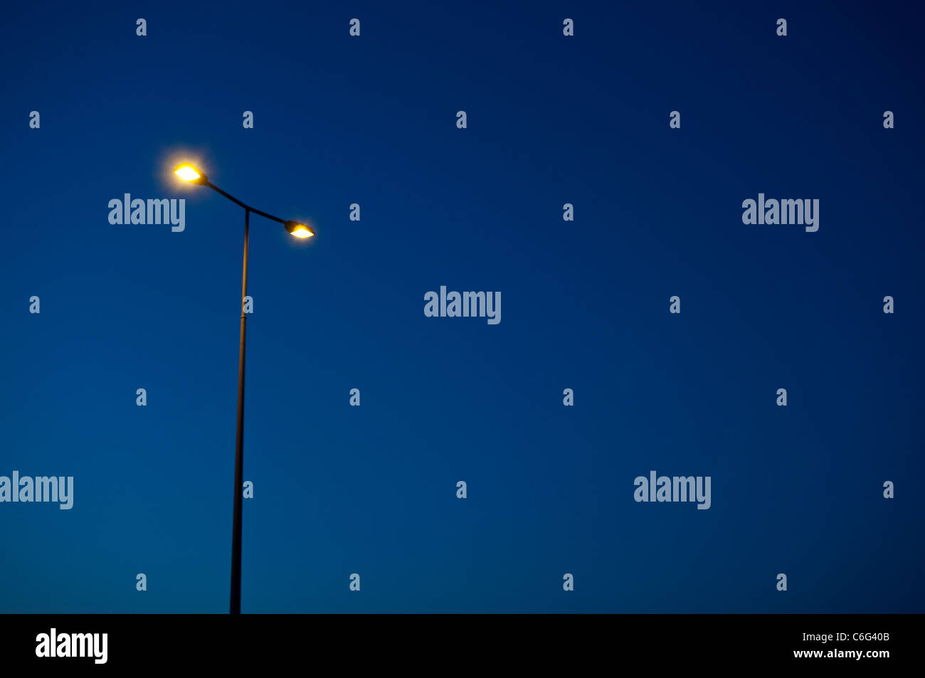 Clear sky street light hi-res stock photography and images - Alamy