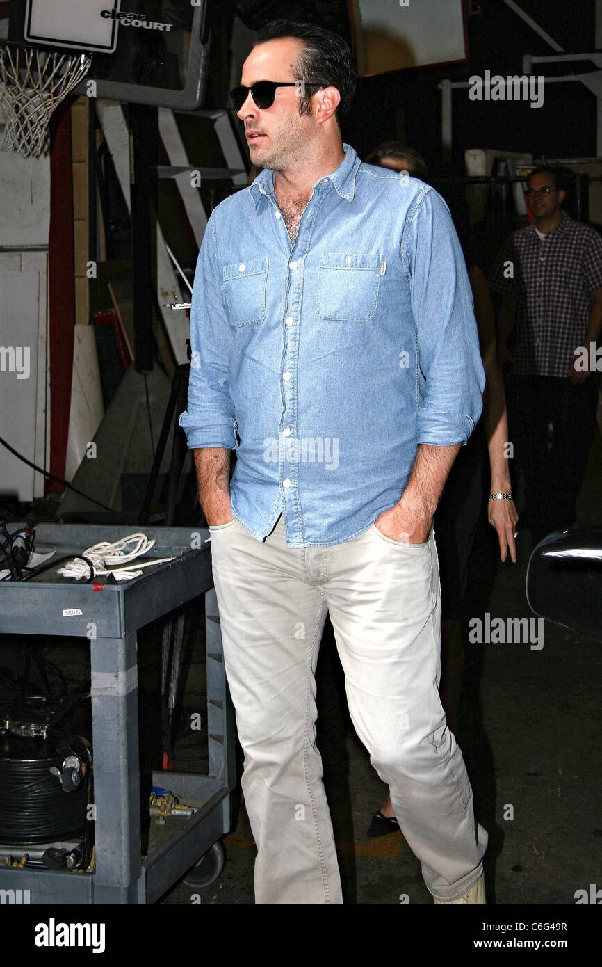 Jason Lee Celebrities leaving ABC studios after appearing on 'Live with ...