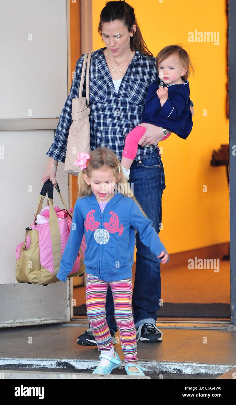 Jennifer garner and daughter seraphina rose elizabeth affleck High ...