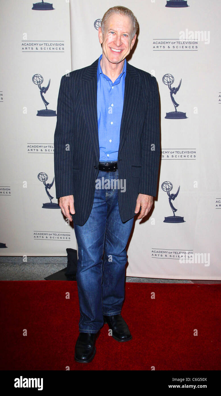 Guest An evening with â€œModern Familyâ€ held at the Leonard H ...