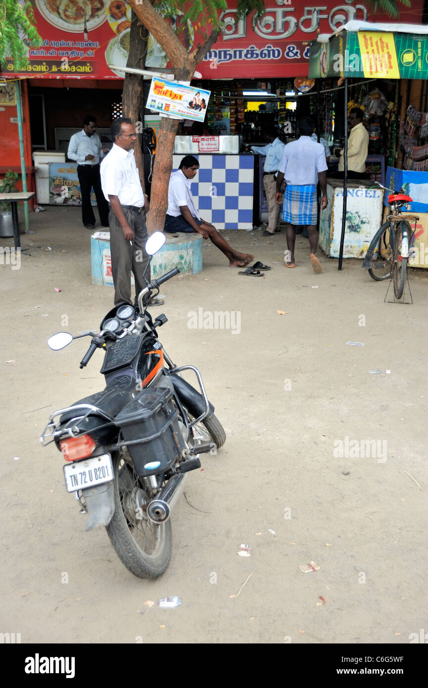 Street side shop Stock Photo - Alamy