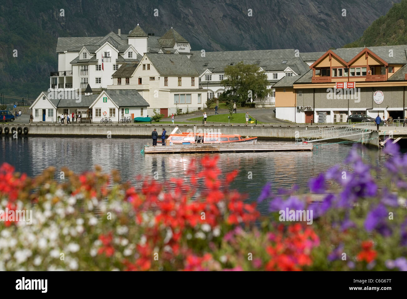 Norway Hordaland Hardanger Eidfjord waterfront Stock Photo - Alamy