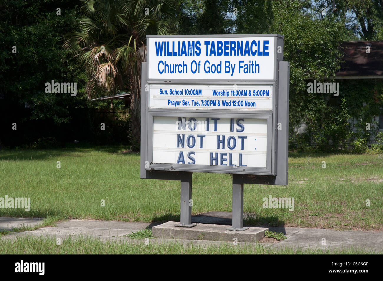 Heaven or hell sign hi-res stock photography and images - Alamy