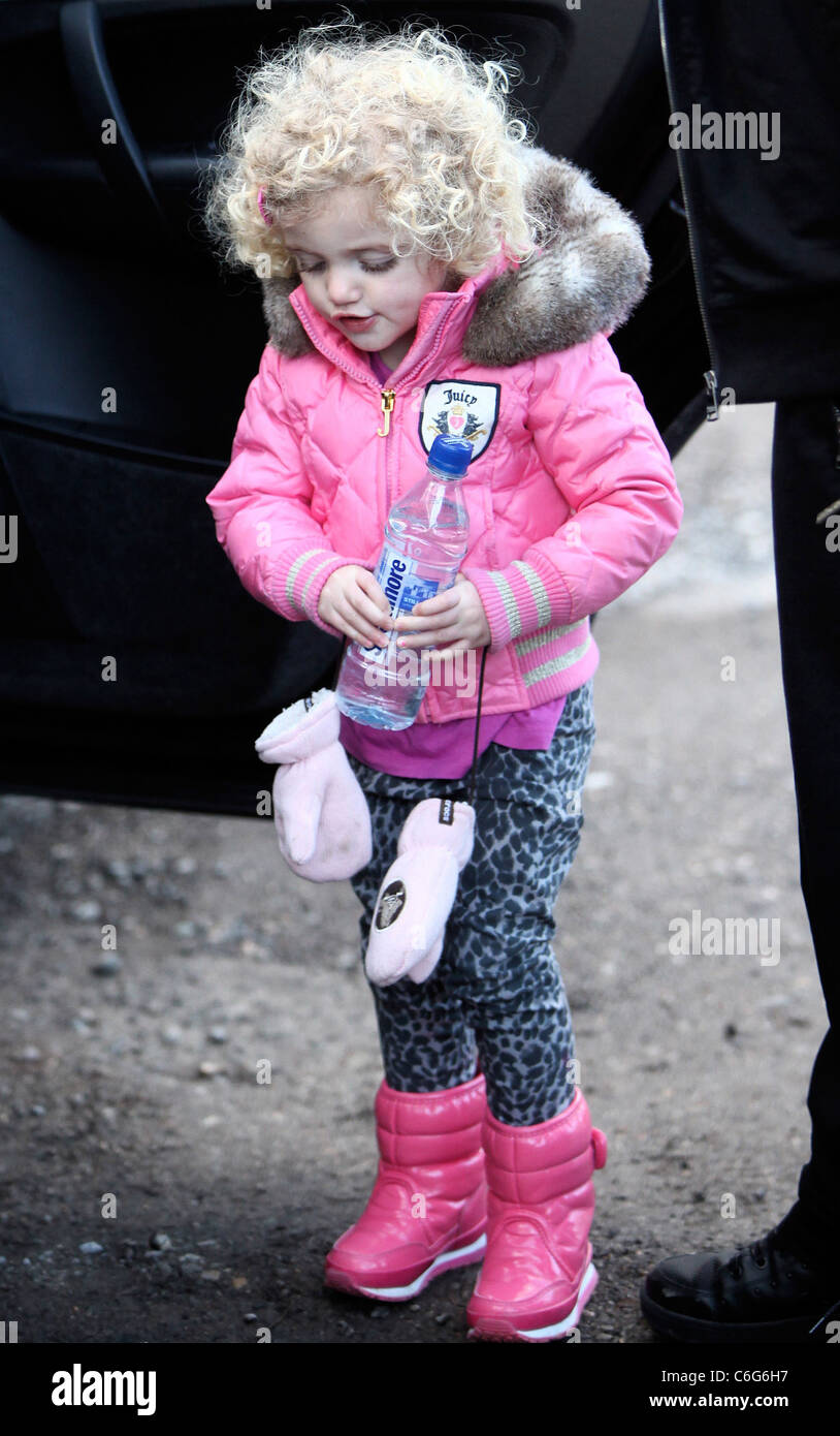 Princess Tiaamii Peter Andre with Princess Tiaamii and Junior after ...