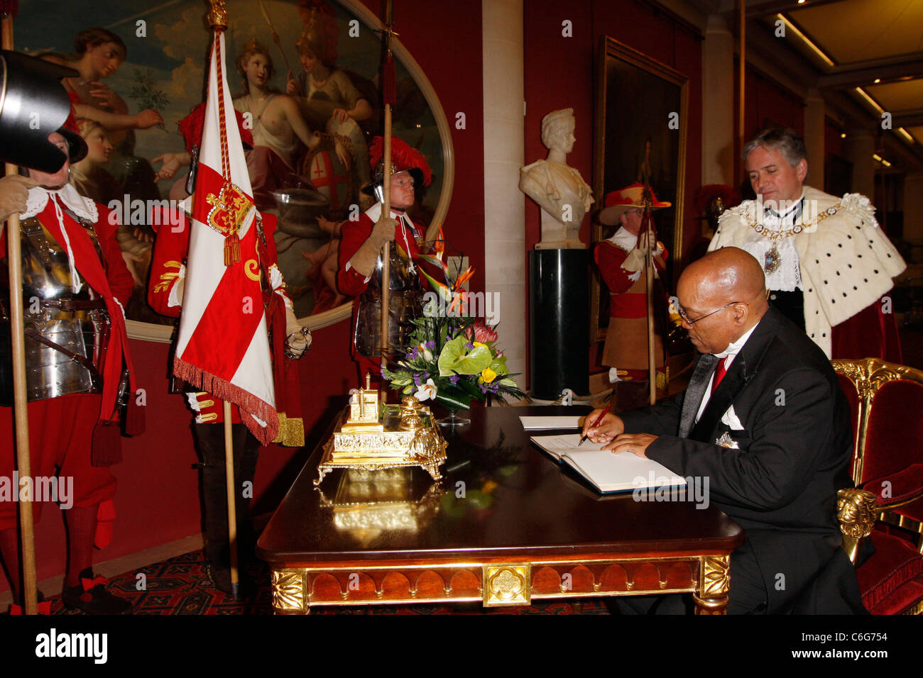 The lord mayor nick anstee hi-res stock photography and images - Alamy