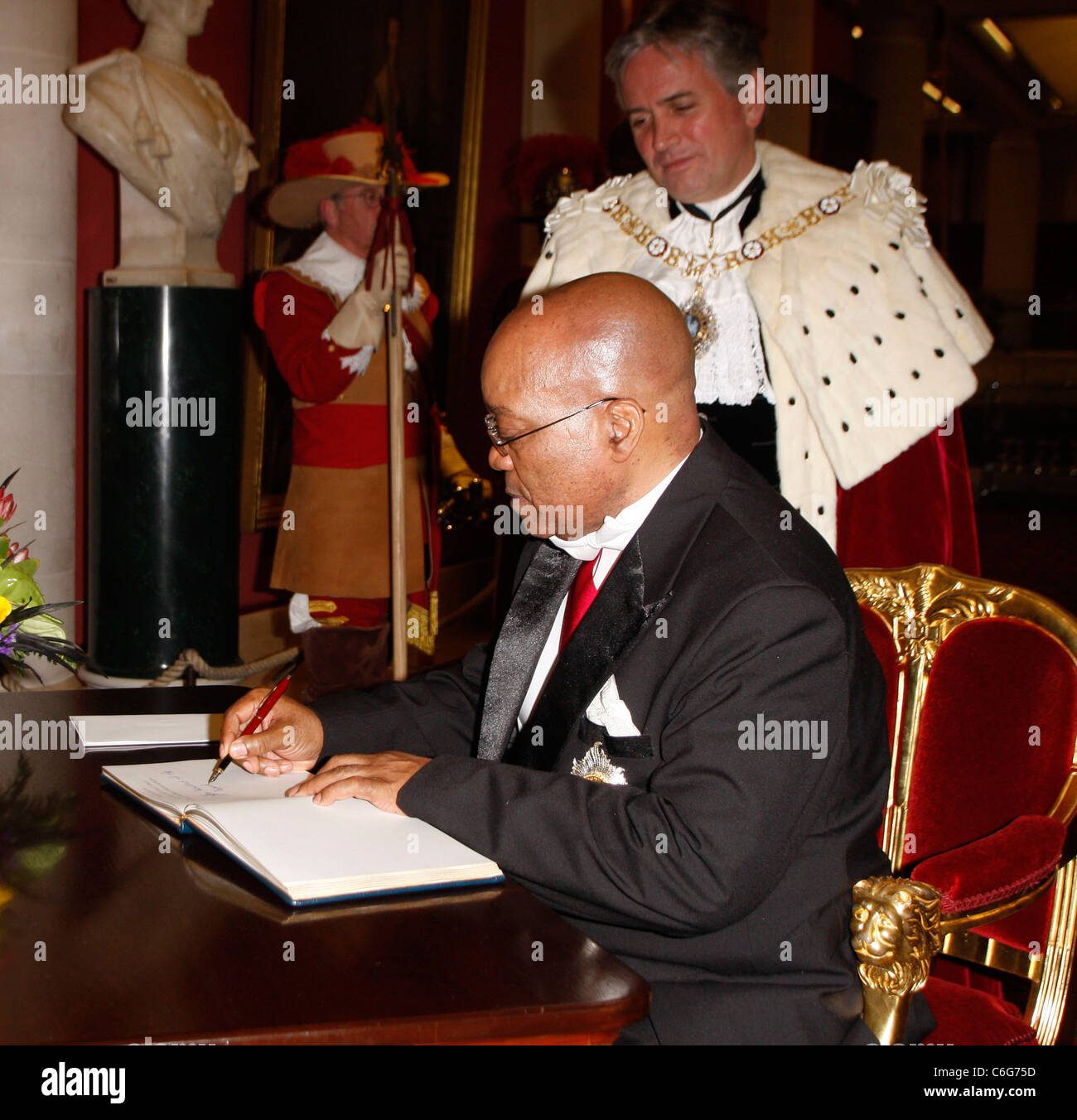 The lord mayor nick anstee hi-res stock photography and images - Alamy