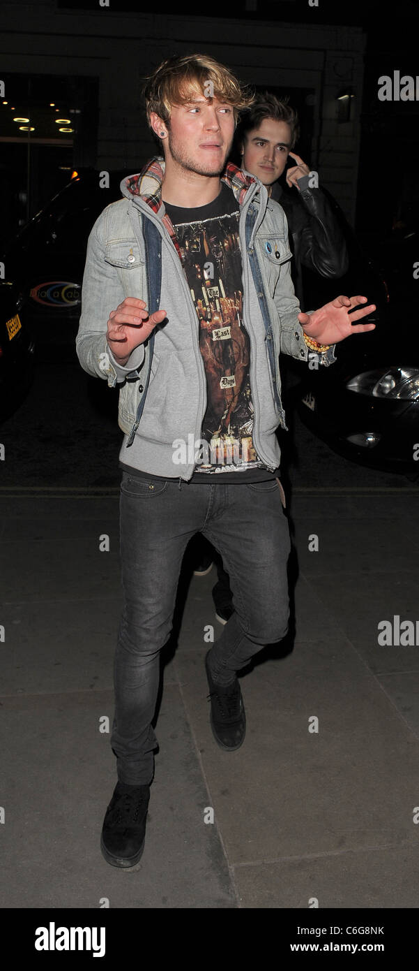 Dougie Poynter from boy band McFly enjoys a night out with fellow band ...