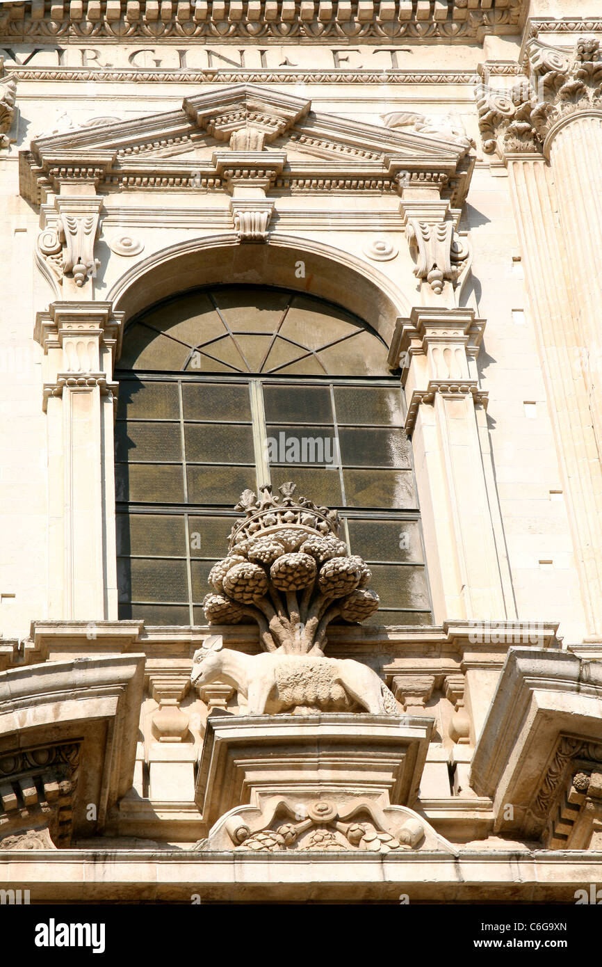 Baroque symbols hi-res stock photography and images - Alamy