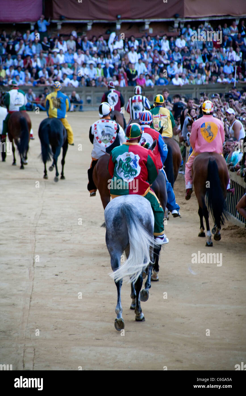 Palio of siena horses hi-res stock photography and images - Alamy