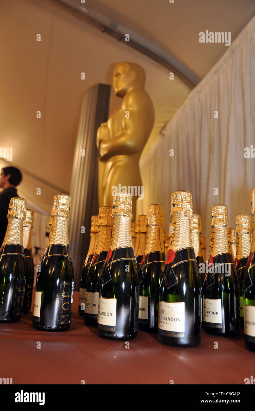 Oscar ceremony food hi-res stock photography and images - Alamy