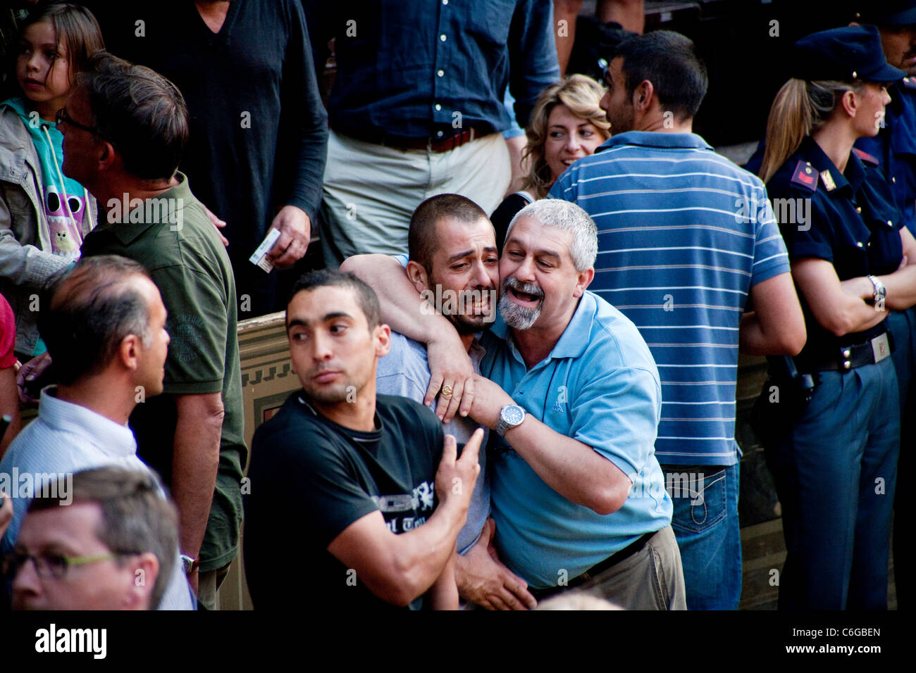 Crowd crying hi-res stock photography and images - Alamy