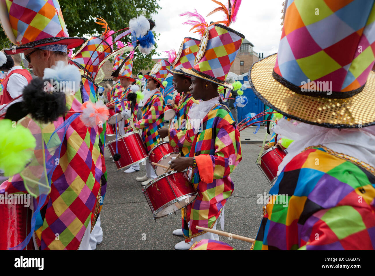 Colourful costumes at London's Notting Hill Carnival Stock Photo - Alamy