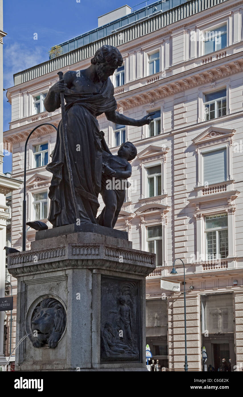 Vienna sculpture hi-res stock photography and images - Alamy