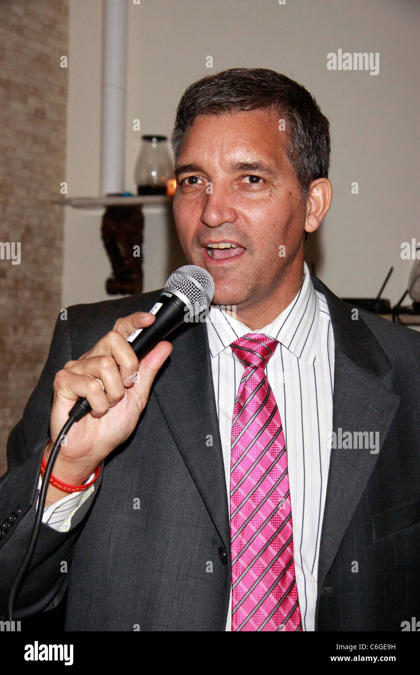 Bruce Dimpflmaier The Portrait unveiling and party to honor Kristin ...
