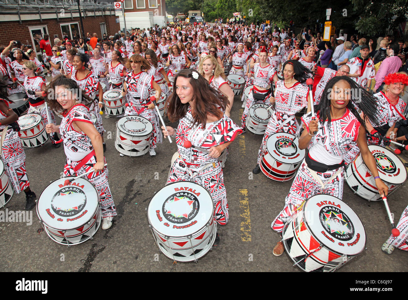Female reveller hi-res stock photography and images - Alamy