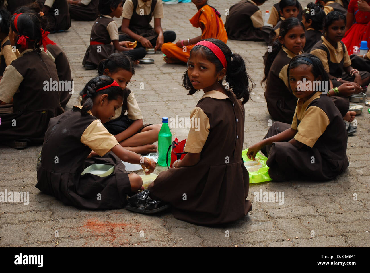 school lunch time Stock Photo - Alamy