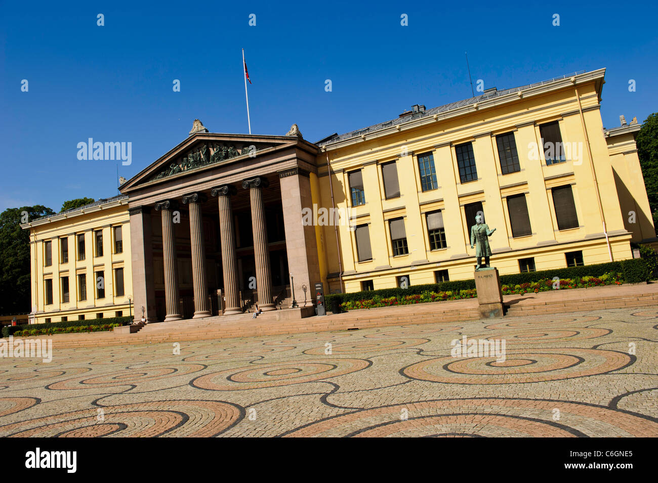 Oslo university hi-res stock photography and images - Alamy