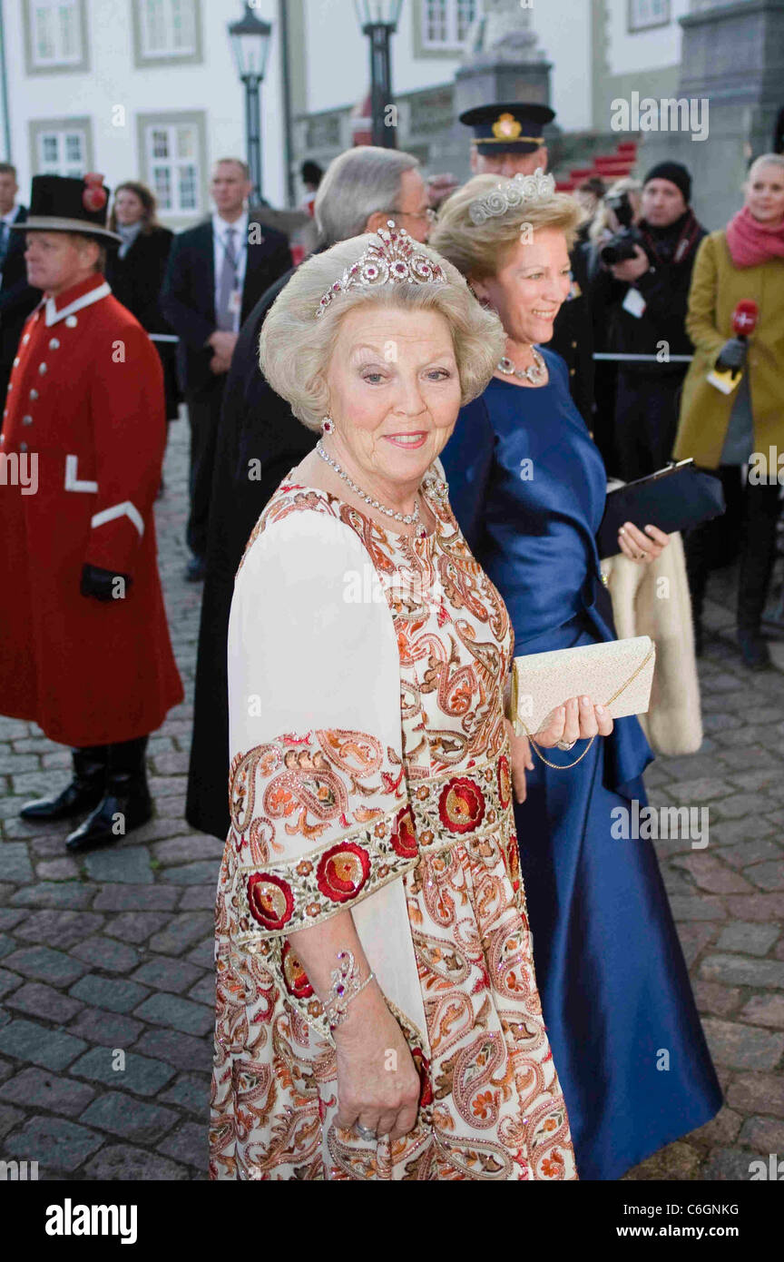 Queen beatrix denmark hi-res stock photography and images - Alamy