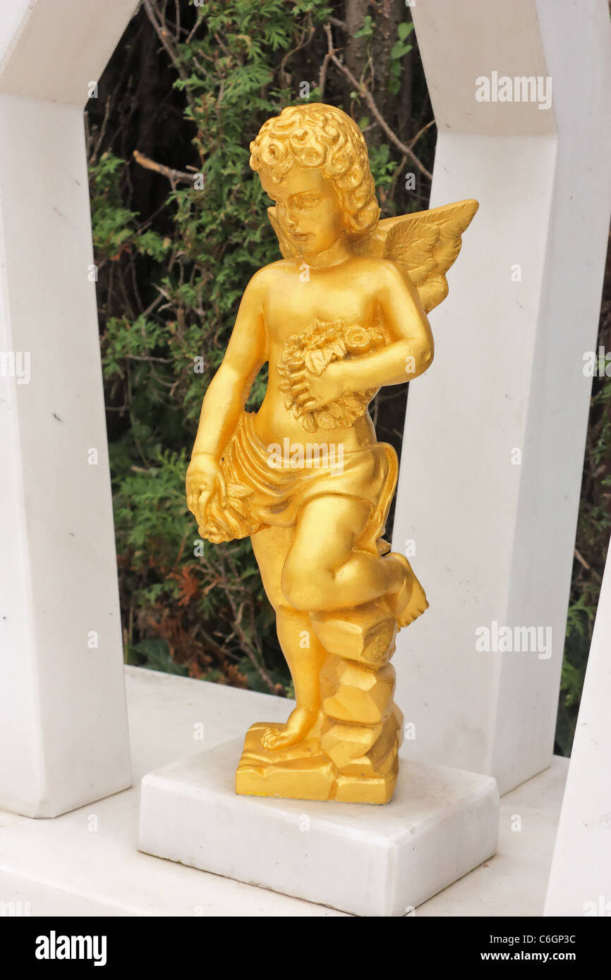 Golden heaven hi-res stock photography and images - Alamy