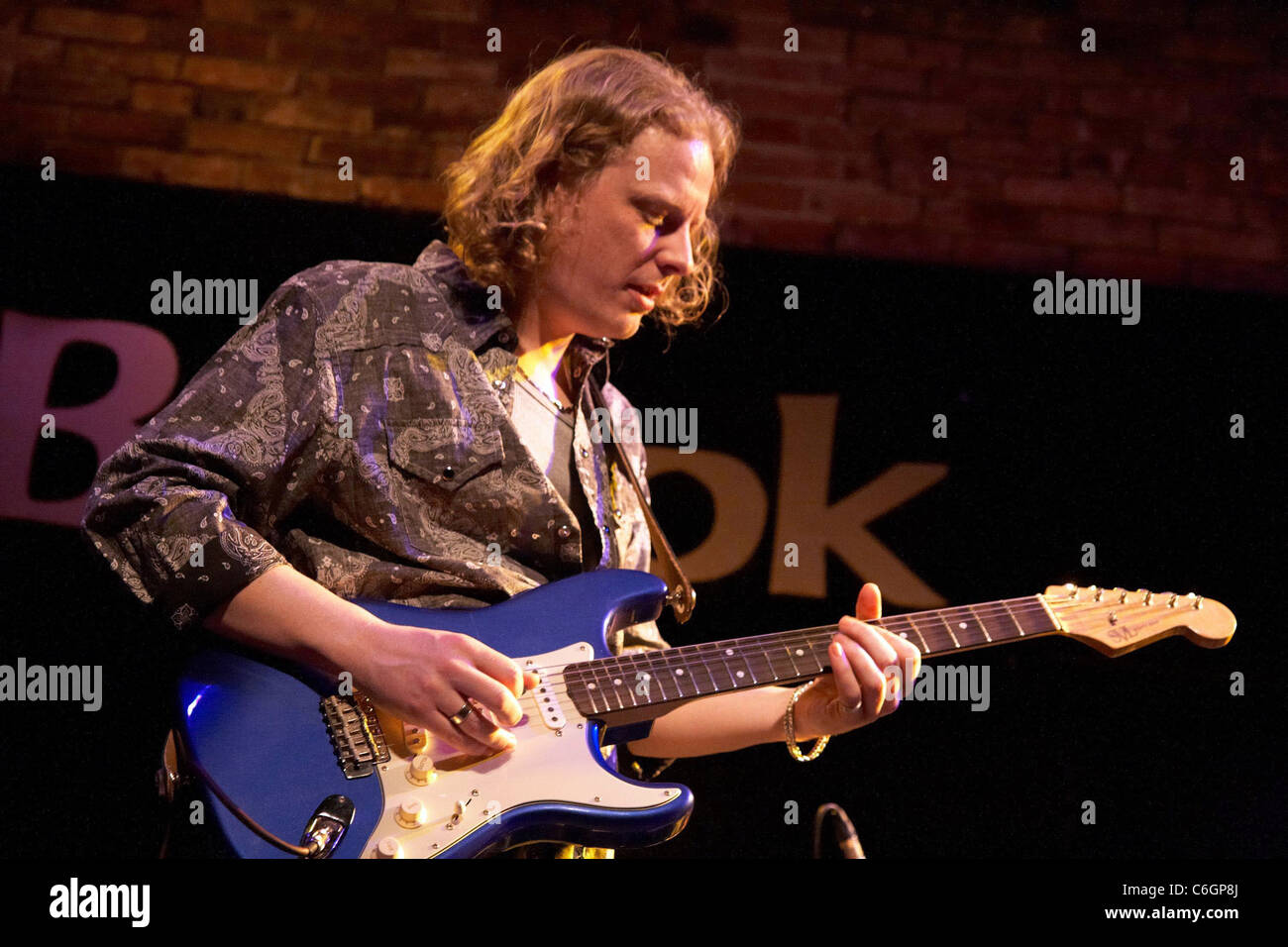 Matt schofield hi-res stock photography and images - Alamy